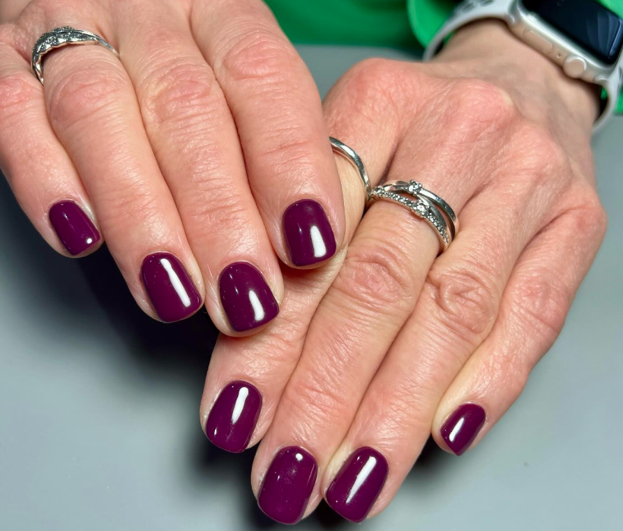 Short Dark Winter Nails: The Chicest Nail Trends for Cold Weather – Enails.eu